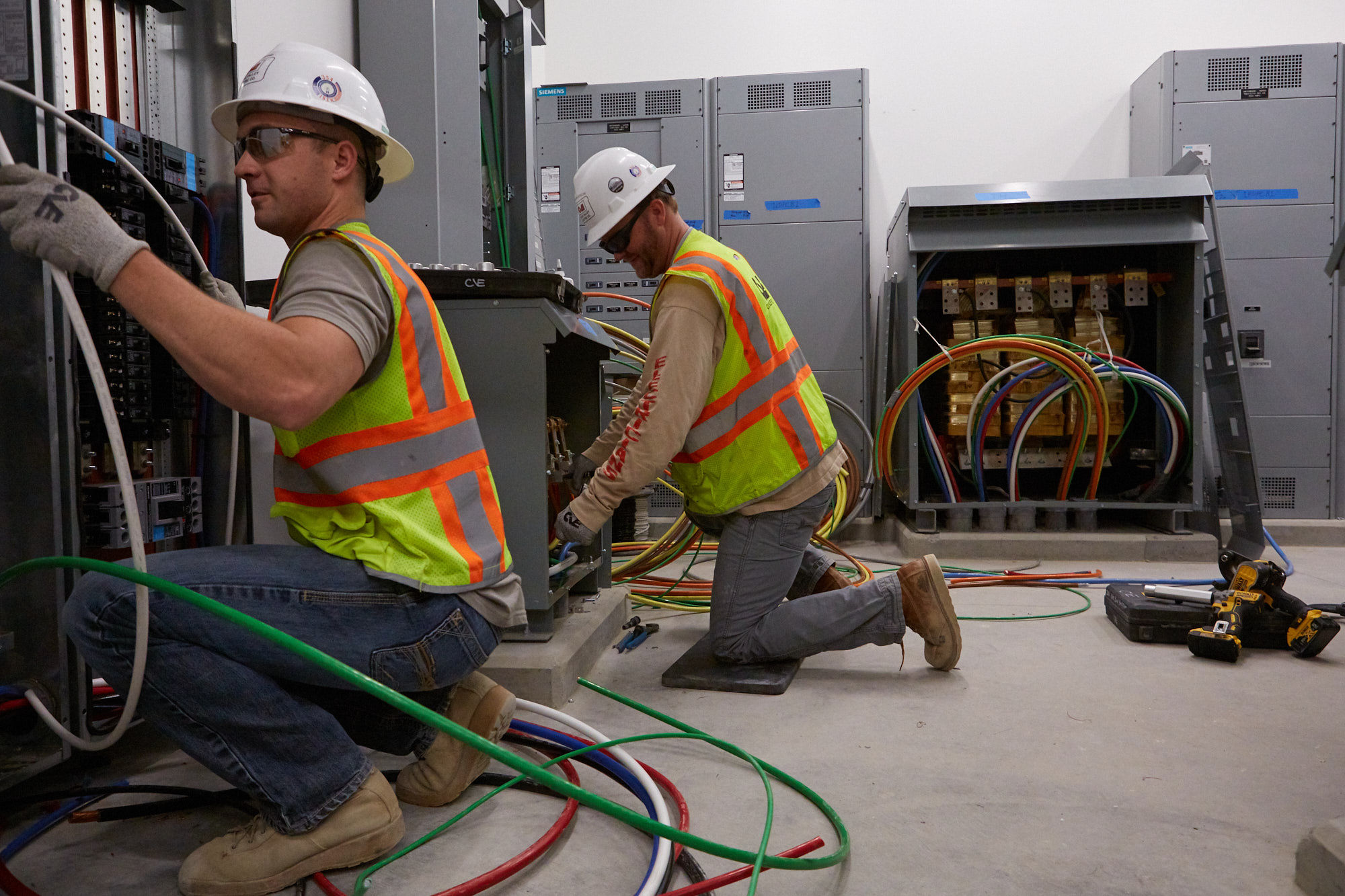 Safety First Commercial Electrical Service | RSR Engineering